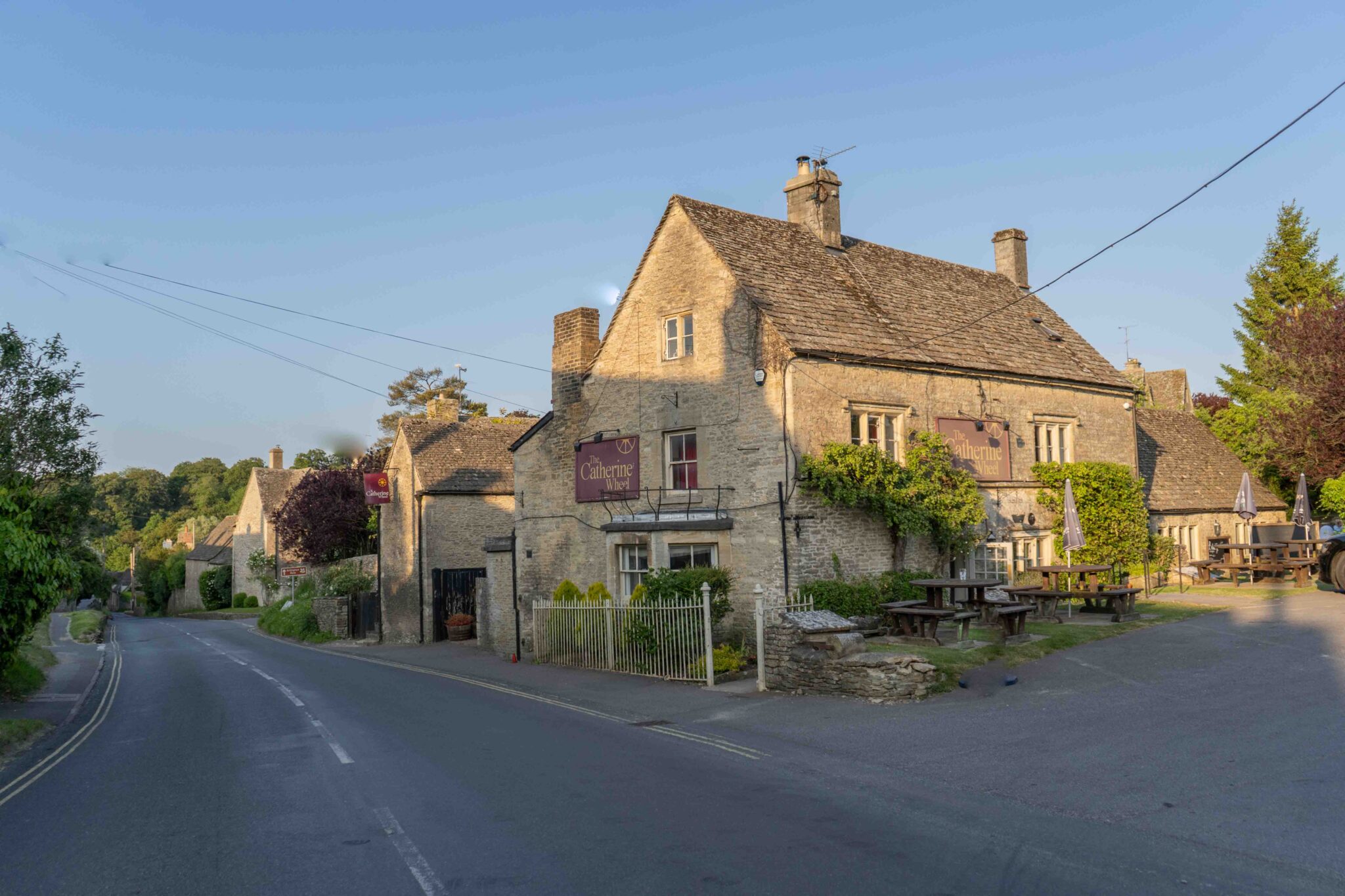A Guide to British Pub Etiquette - Active England