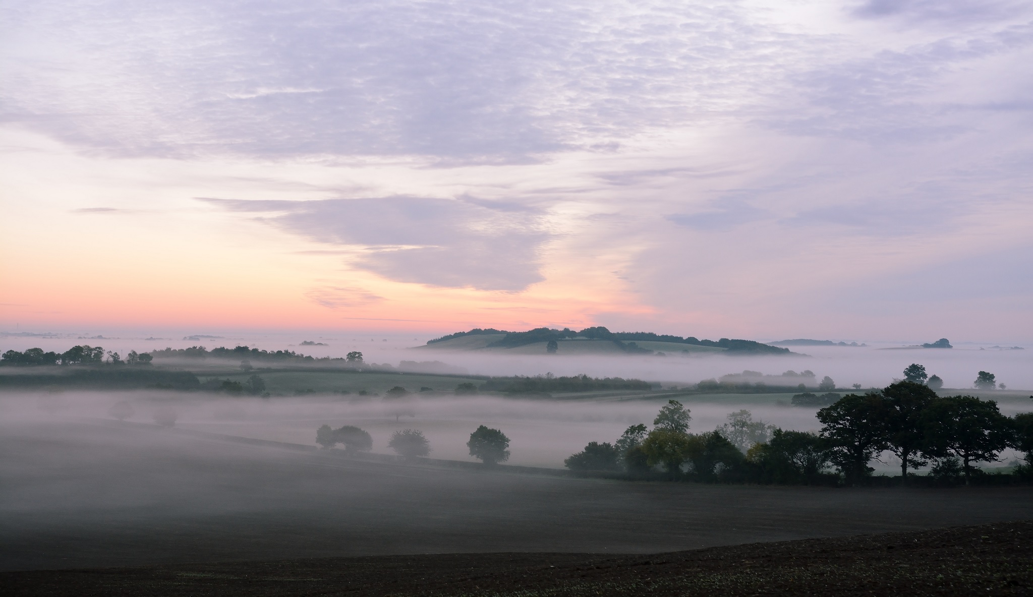 A Guide to Walking the Fosse Way - A Cotswolds Route | Active England