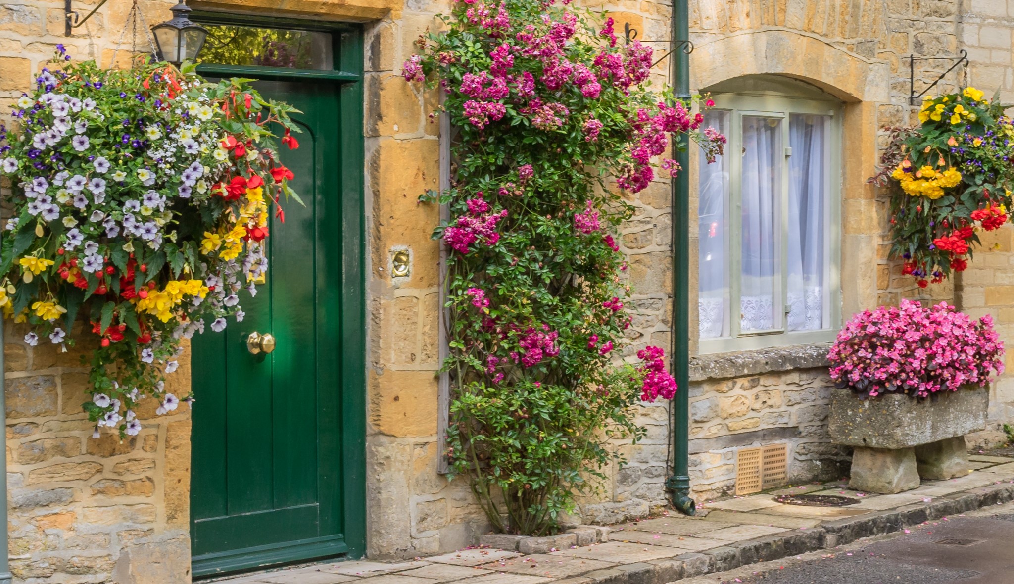 Visiting Stow-on-the-Wold: A Local’s Guide - Active England