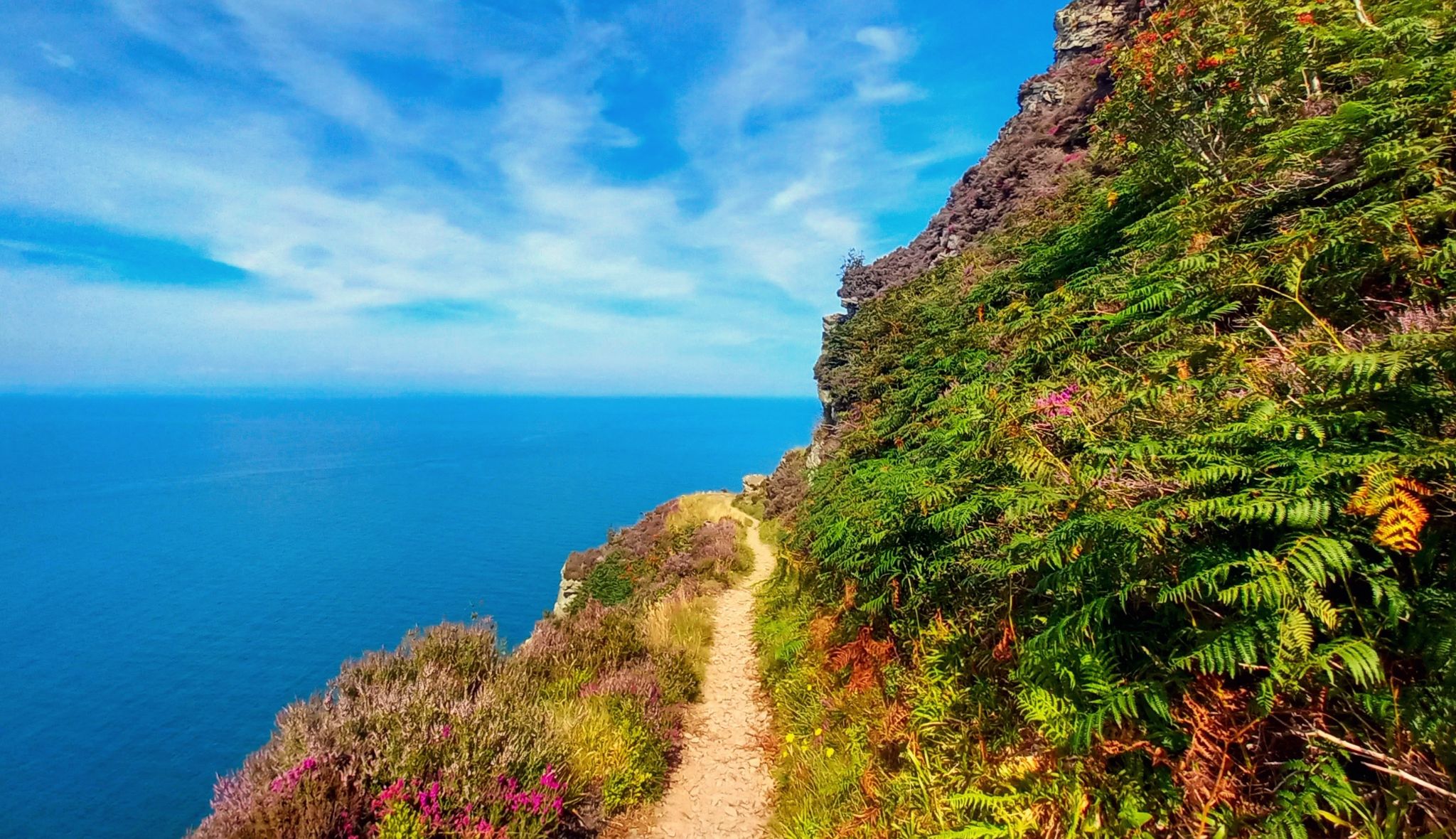 Best Walking Tours in England 2026 - Active England Tours